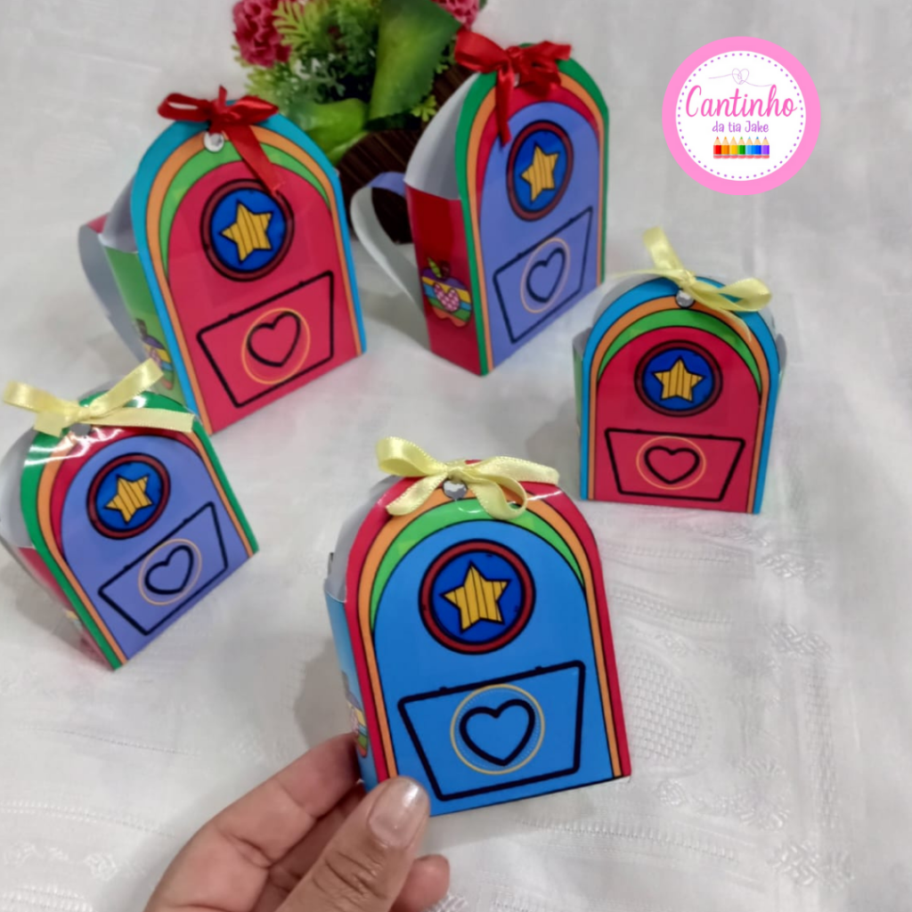 Mochilinha Volta às Aulas – Materiais Pedagógicos no Cantinho da Tia Jake